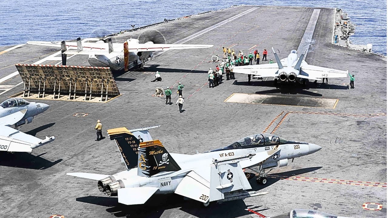 F-35C Conducts First Integrated Carrier Operations on USS Lincoln - YouTube