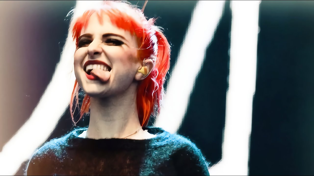 Paramore - Ain't It Fun (Live at BBC Radio 1's Big Weekend 2013) - YouTube