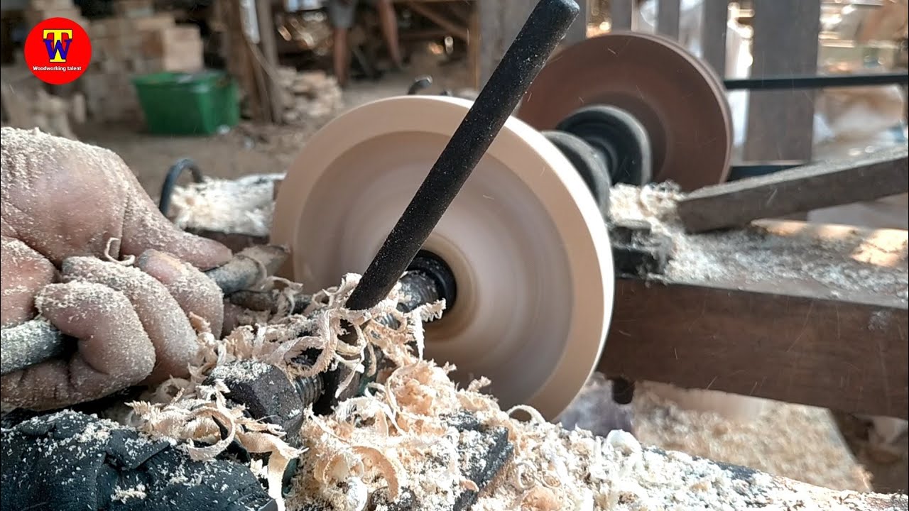 Making lathe art for export abroad 🔴 woodworking talent - YouTube
