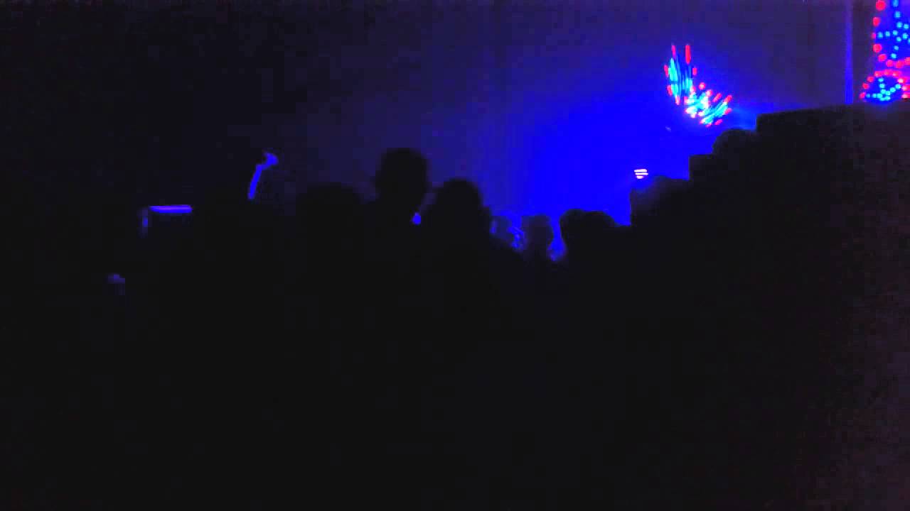 North west london squat rave 14 - YouTube