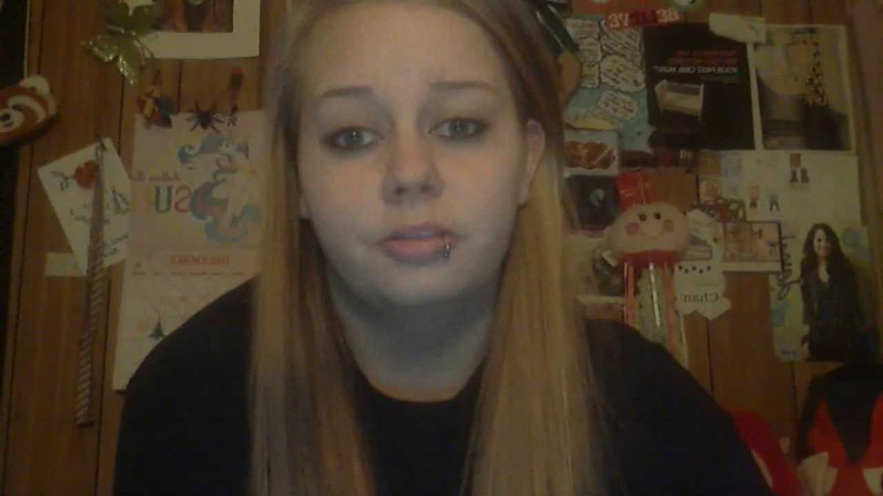 Long Distance Relationships ~Saturdays with Tellie~ - YouTube