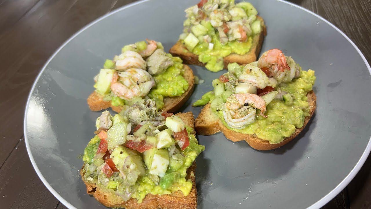 Tostadas de mariscos 🦐 - YouTube