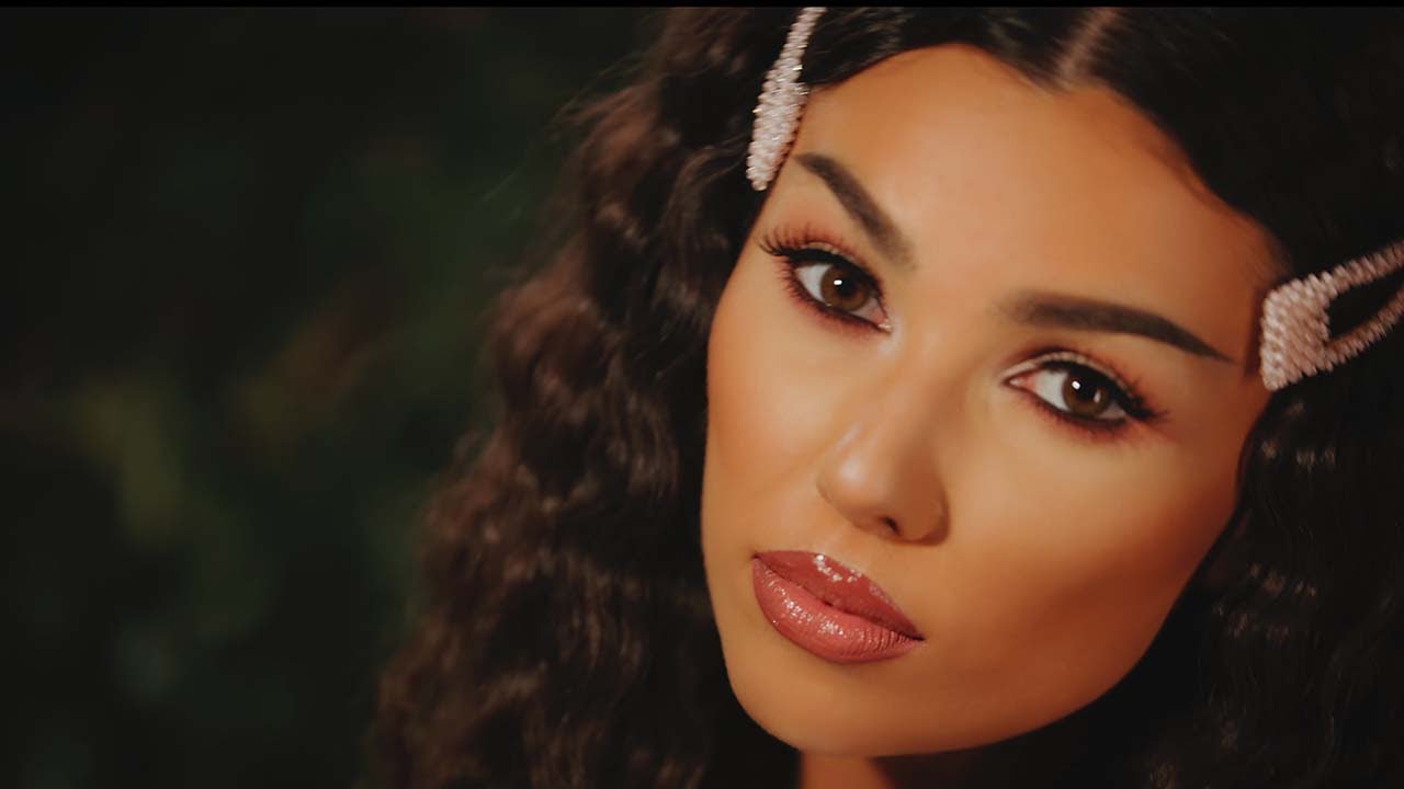 Shondy Hai sa ne vedem mai rar Videoclip Oficial 2021 - YouTube