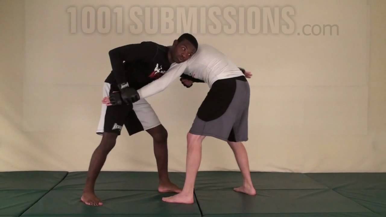 Rear naked choke from standing. (Grappling) - YouTube