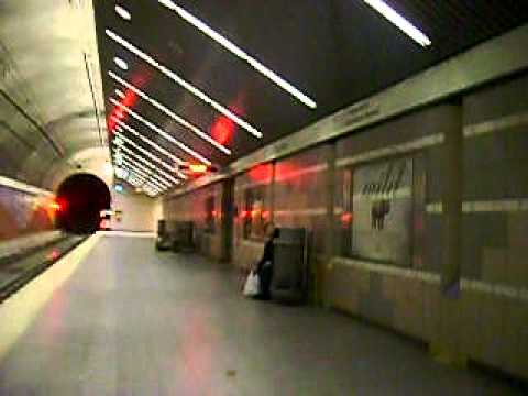 February 2008 Video: DART Blue Line Train Departing Cityplace Station ...