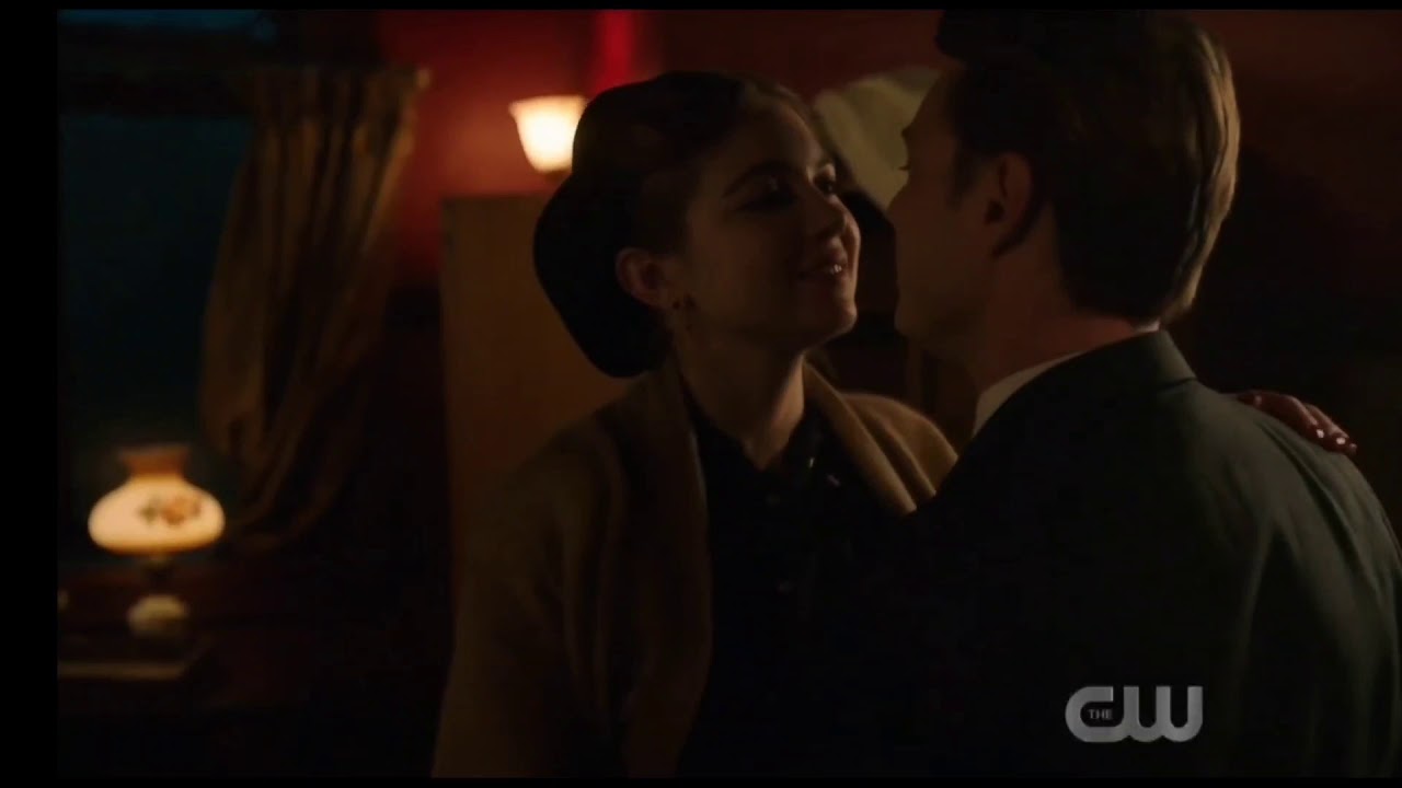 Legends of Tomorrow 5x10- Zari talks to Constantine about Behrad's ...