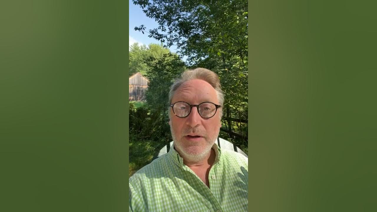 M.T. Anderson discussing Elf Dog and Owl Head - YouTube