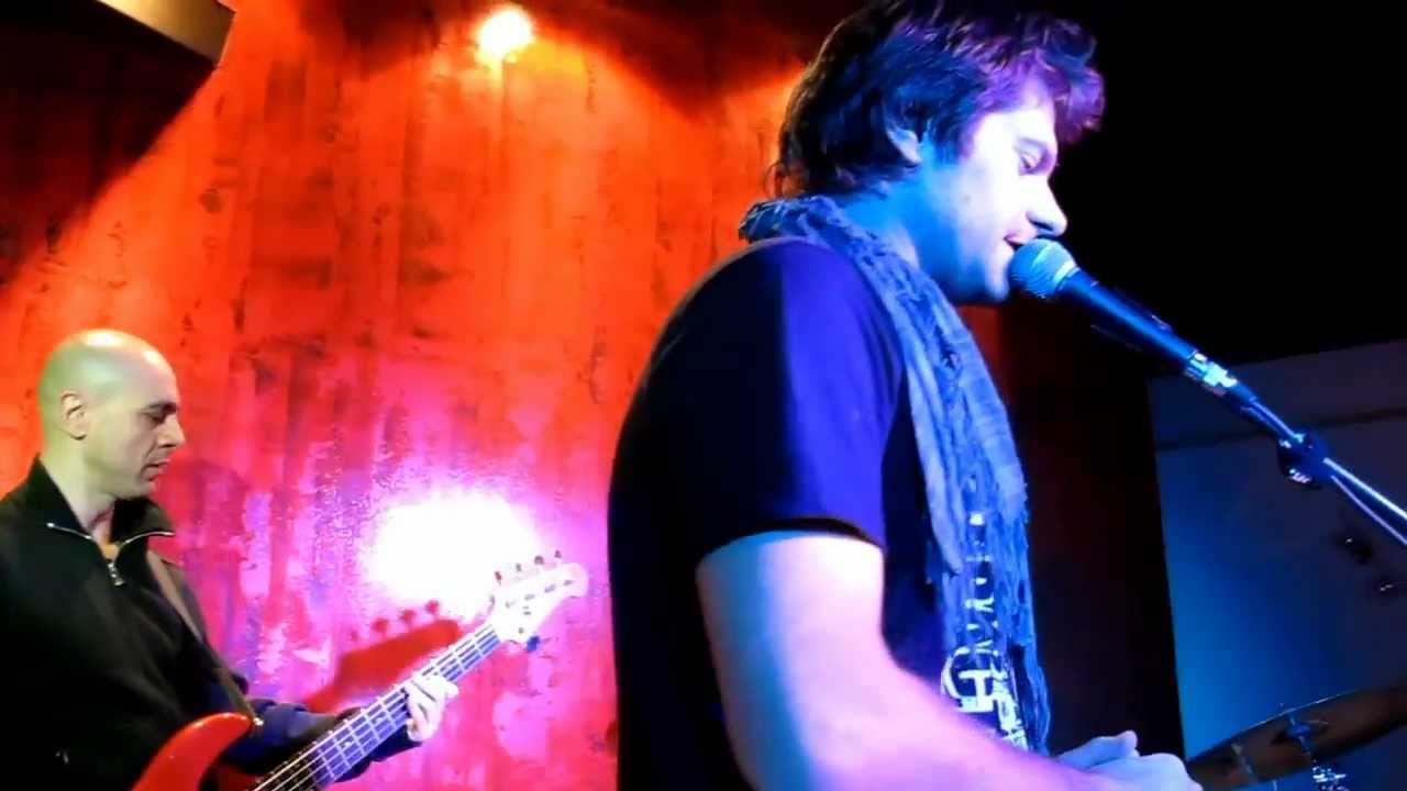 UGO CONTI E LA BAND AL COURMACLUB DI COURMAYEUR - YouTube