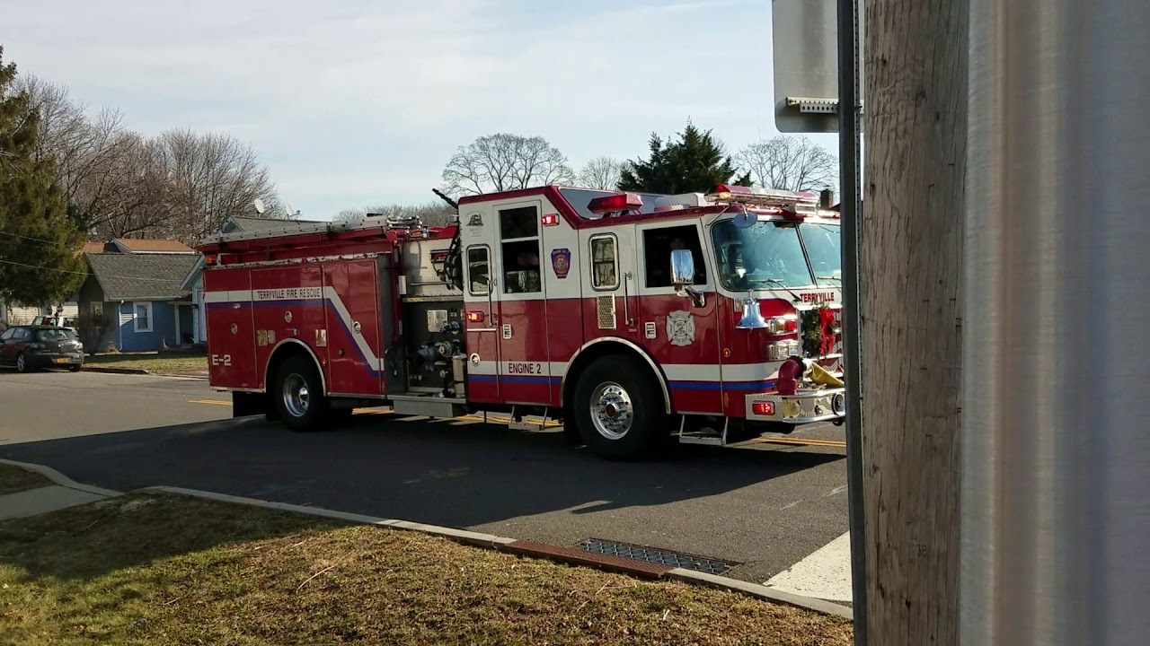 TERRYVILLE FIRE DEPARTMENT, SANTA PARADE.SUNDAY DECEMBER 22,2019.PORT ...