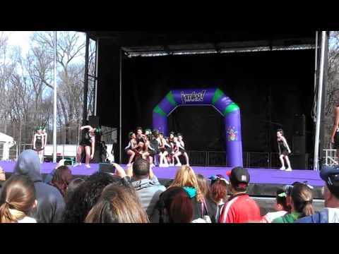 Edgewood Eagles Cheer Level 1 Jr. Pee Wee Champs! - YouTube
