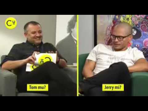 Alex, gözlük mü lens mi ?