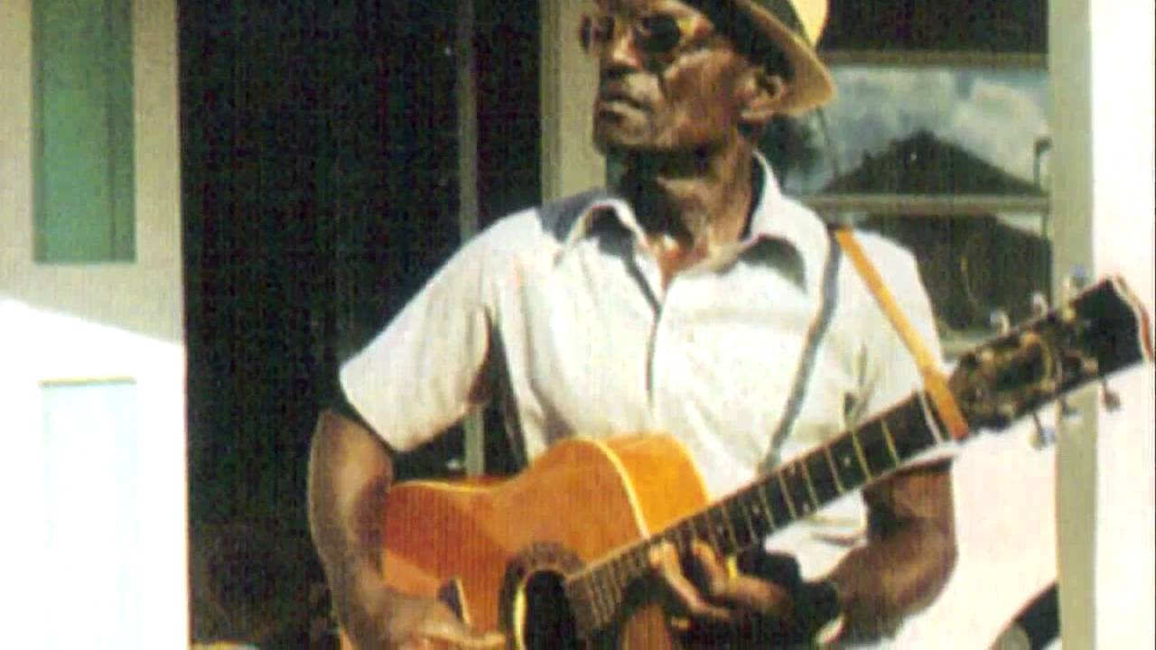 Joseph Spence - YouTube