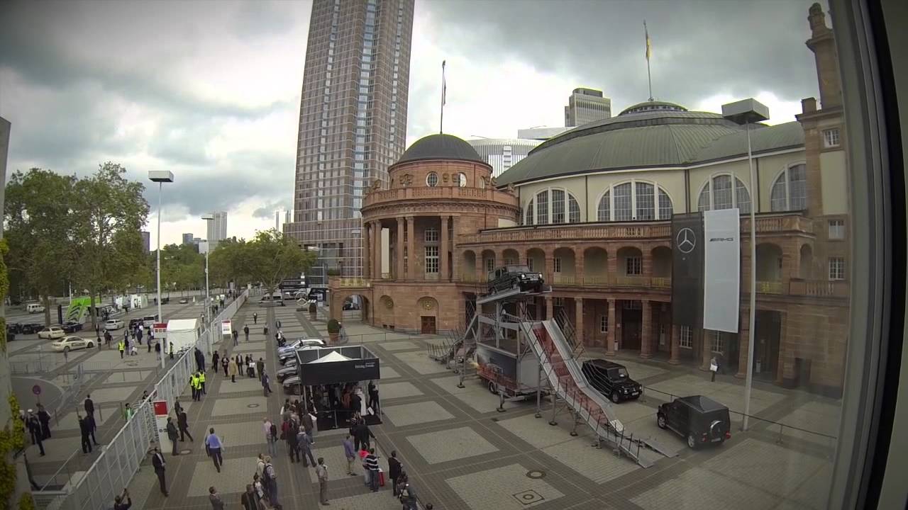 Mercedes-Benz G Wagon - Hill Climb test on ramp - YouTube