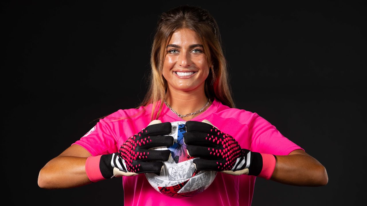 Preseason Press Conference: Kenna Caldwell - YouTube