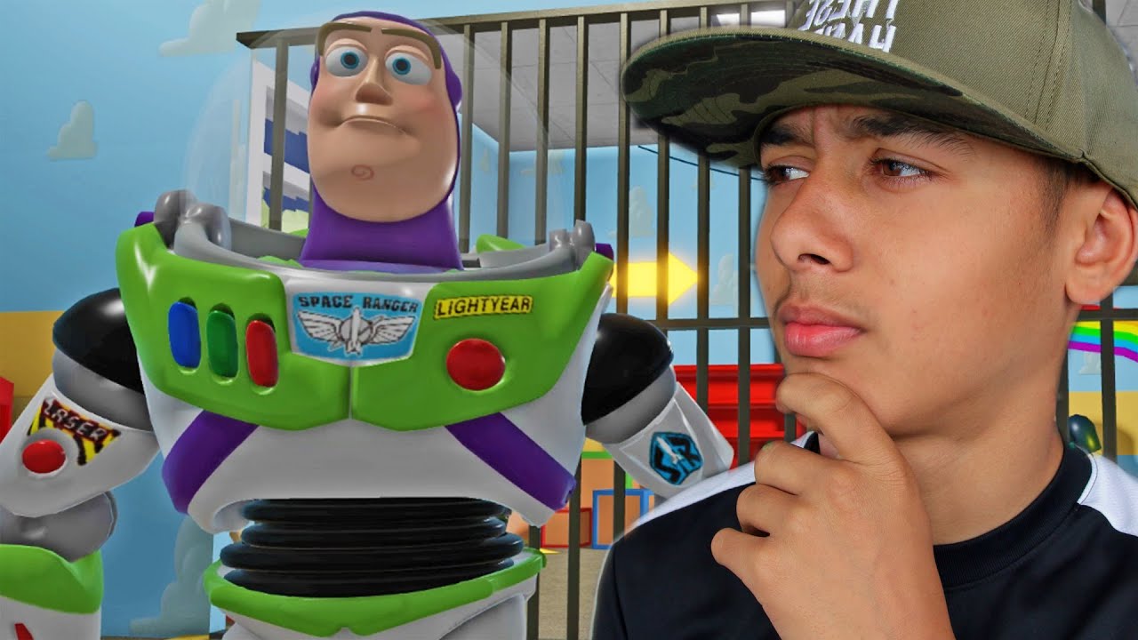 Can we Escape BUZZ LIGHTYEAR Prisons Roblox Family Challenge - YouTube
