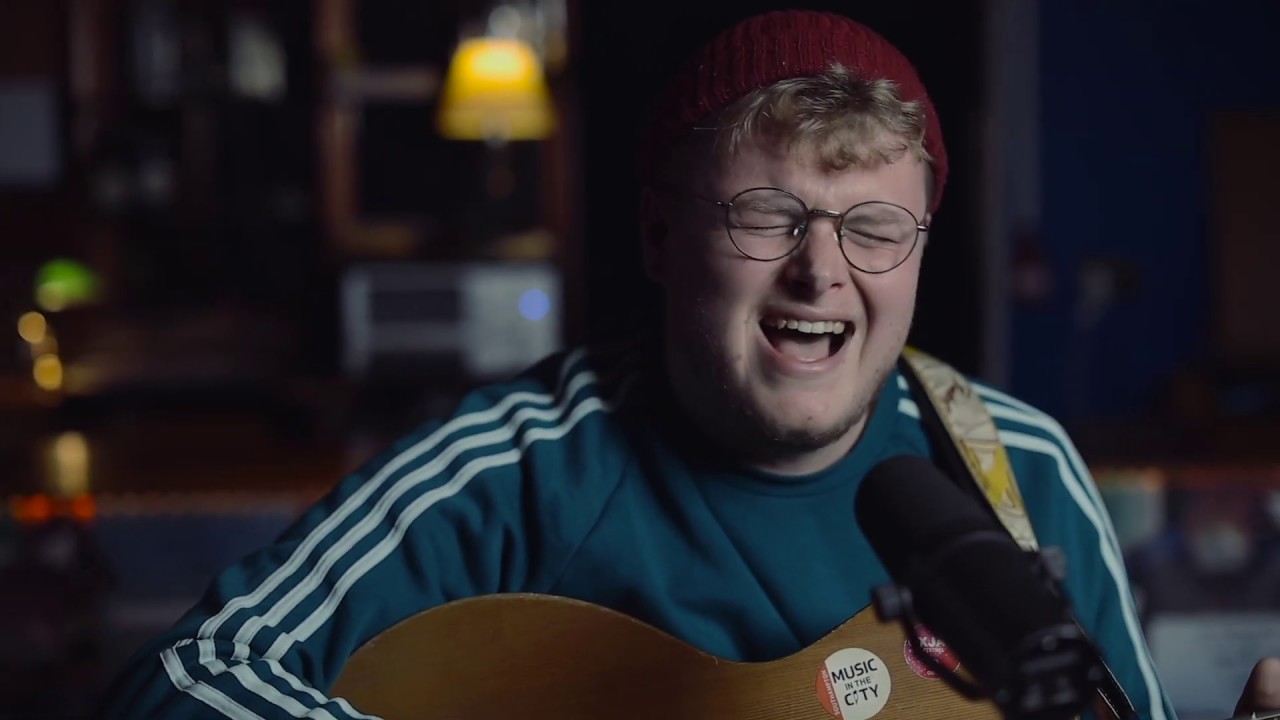 Tom Martin - Covers Showreel 2019 - YouTube