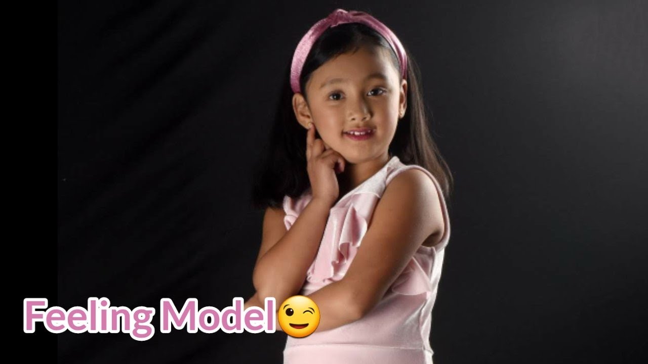 Feeling Model😅 - YouTube