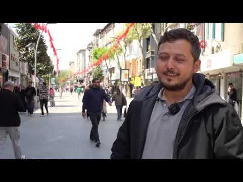 Güneşli hava park ve caddelere akın ettirdi