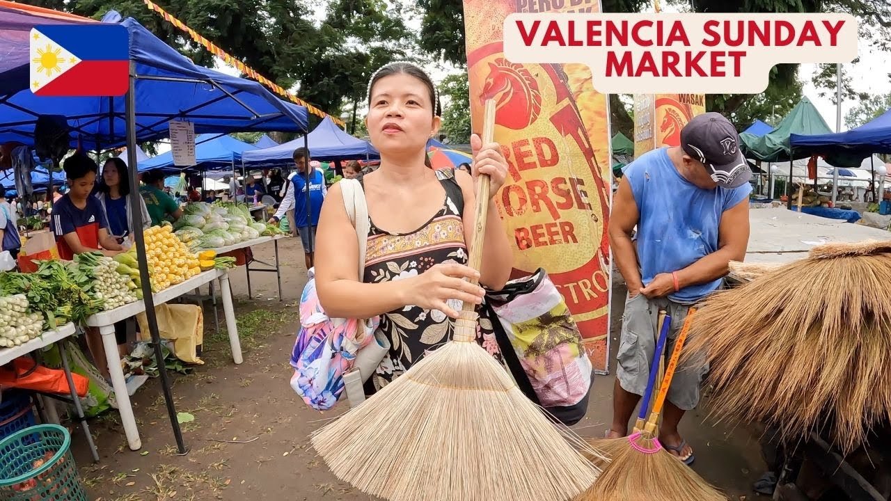 New Adventure At Valencia Sunday Market, Philippines - YouTube