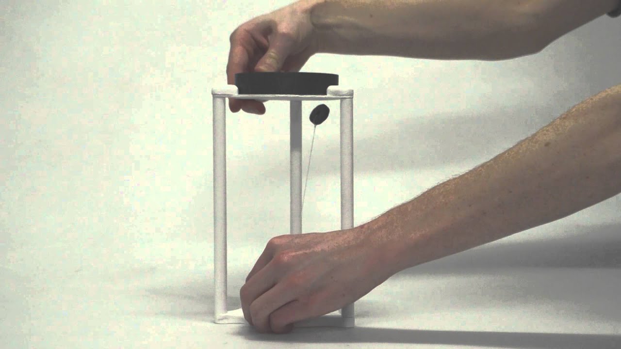 Magnetic Pendulum - YouTube