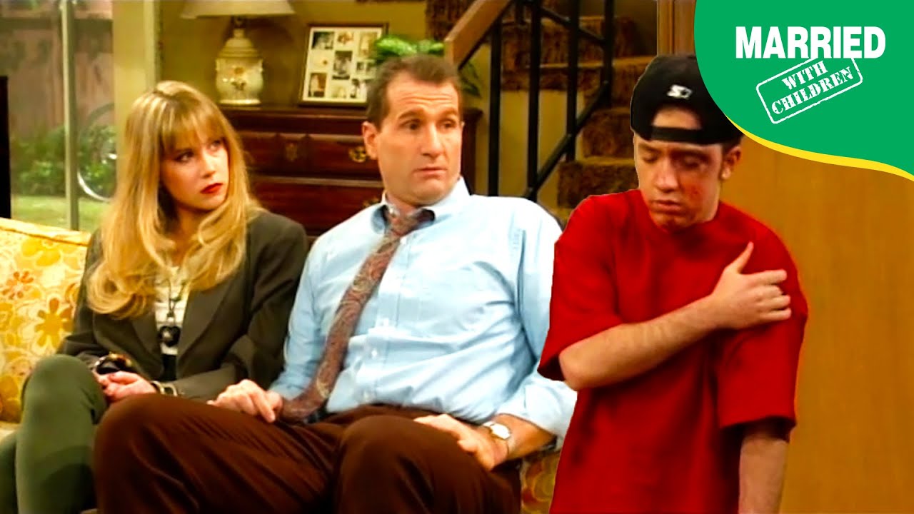 Grandmaster B Takes A Beating | Married With Children - YouTube