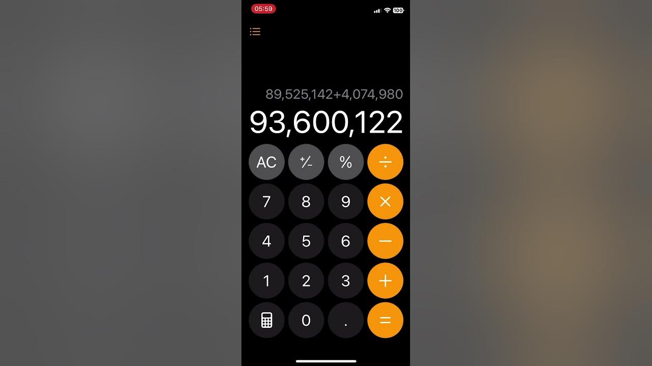 iPhone Calculator bug (copy and paste) - YouTube