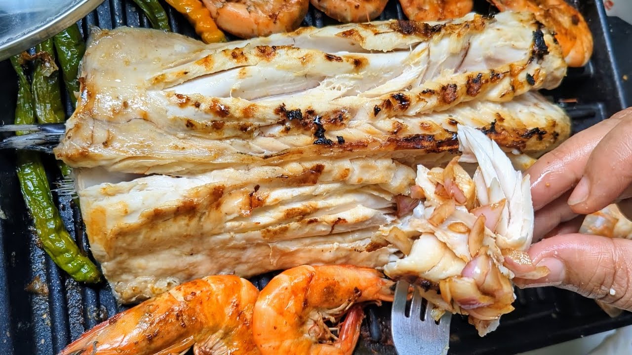 Juicy Blue Marlin, No Burns! Easy DomieWorks Charcoal Grill Recipe ...