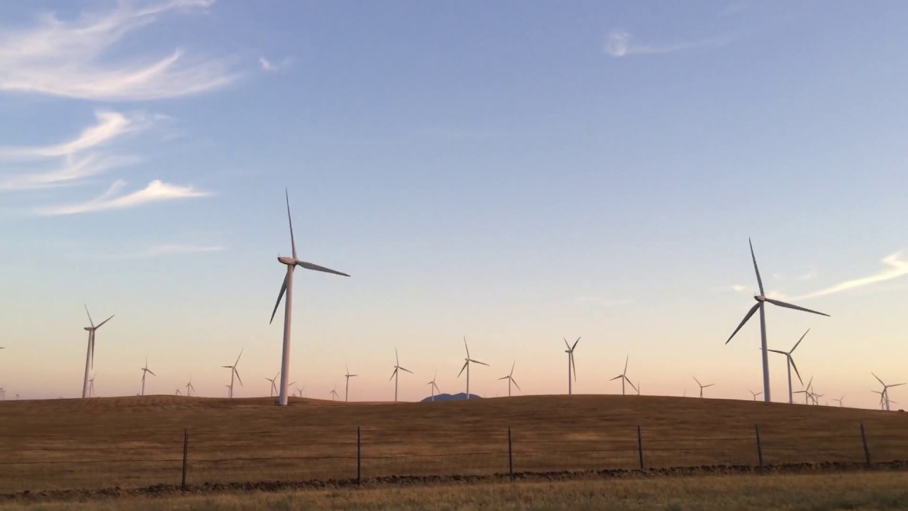Landscape of Tehachapi Pass Wind Farm, Mojave Desert in California ...