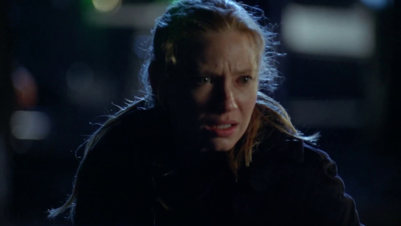 Polivia Scenes || 1x20 - "Dunham!" - YouTube