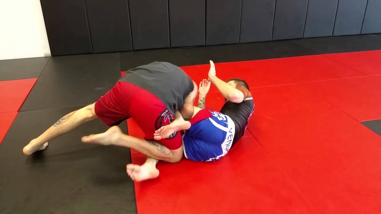 Binding the Legs vs Butterfly - YouTube