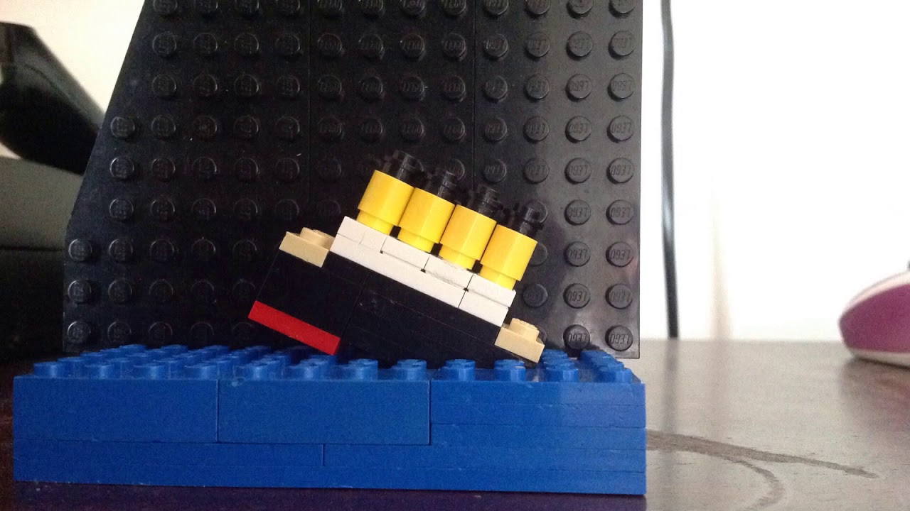 Mini lego Titanic sinking - YouTube