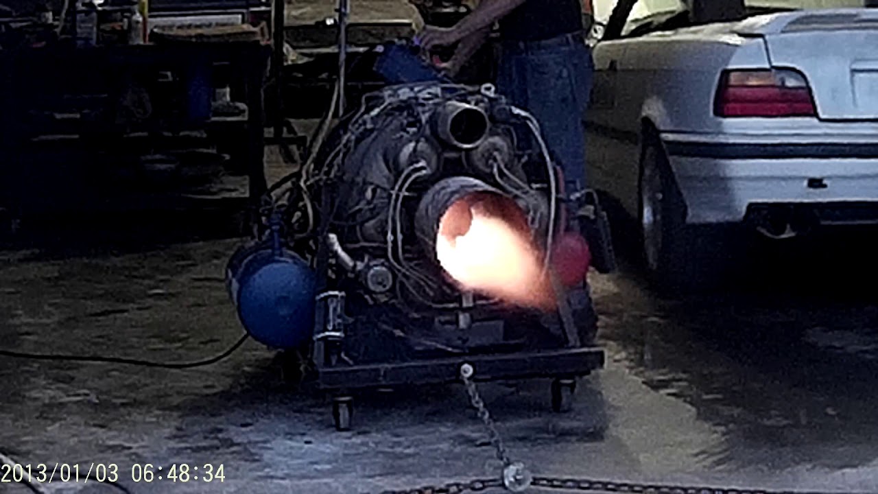 Jet Engine Spooling up to 100% Spinning 68000 rpm, Very cool sound it ...