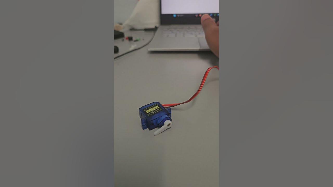 Servomotor control with esp32 #esp32 #esp32project #engineering #engineer #arduinotutorial - YouTube