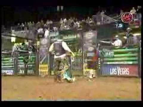 Brendon Clark VS Reindeer Dippin - YouTube