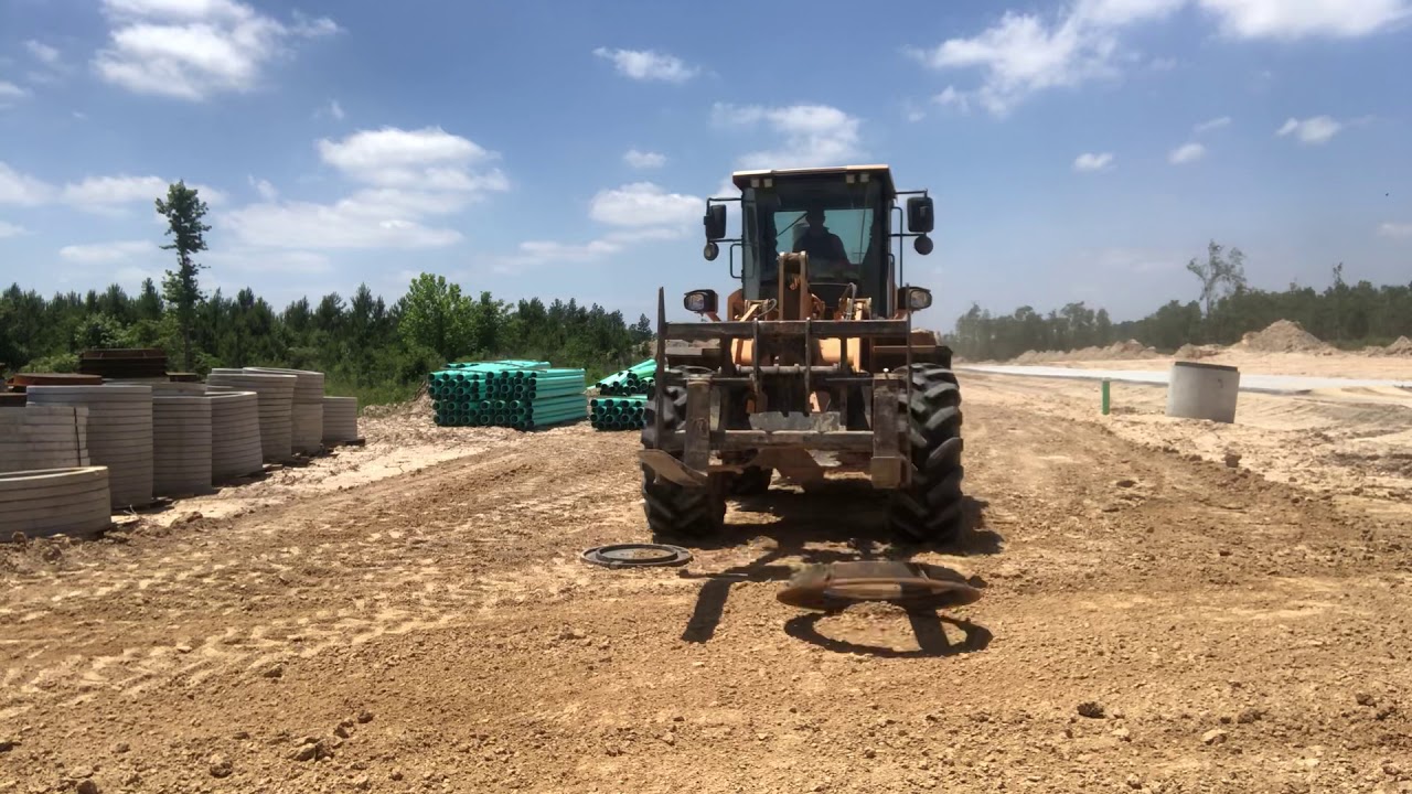 Hyundai HL940 loader - YouTube