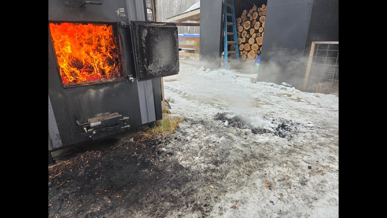HOMEMADE LUMP CHARCOAL. Making it and using it. The Farmhouse. - YouTube