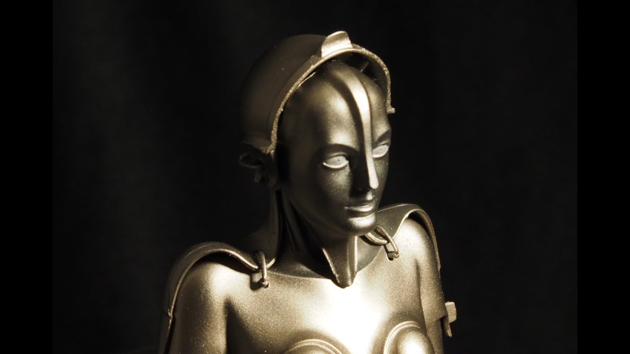 XPlus Models Maria from Metropolis - YouTube