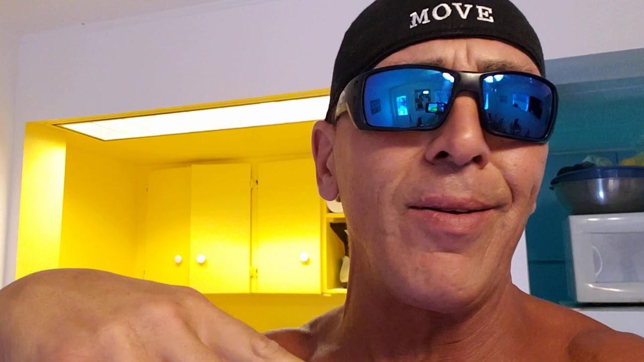 Fast Lou reveals his Sam's Club food menu🥑🍗🥦🥥 - YouTube