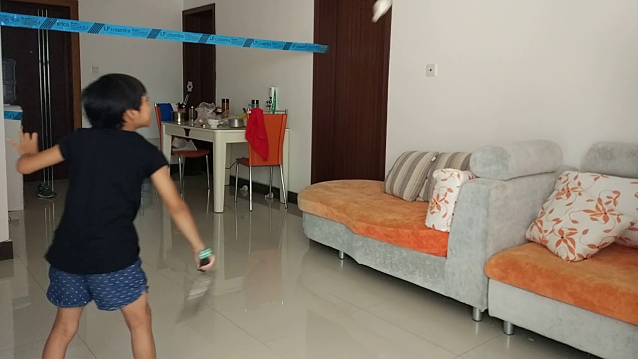 Badminton Wall Practice - YouTube