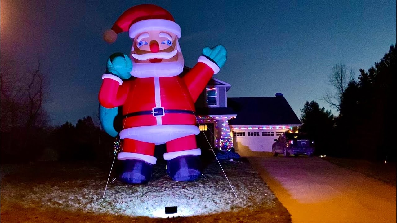 26ft tall inflatable Santa Claus by TKLoop review - YouTube