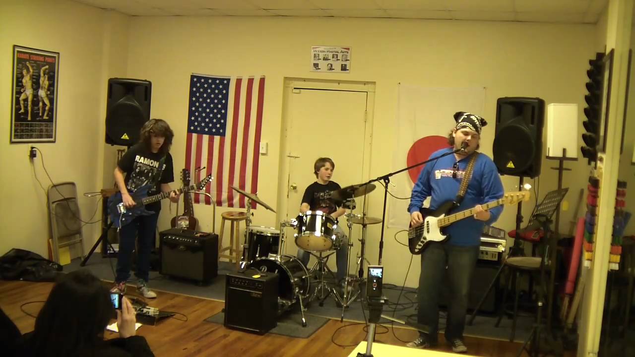 Mike Cardella Sunshine of Your Love by Cream cover - YouTube