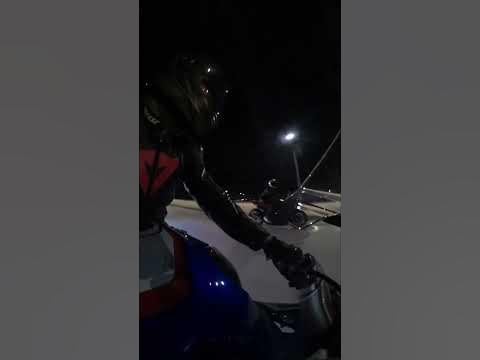 BMW S1K Vs Suzuki GSXR1K - YouTube