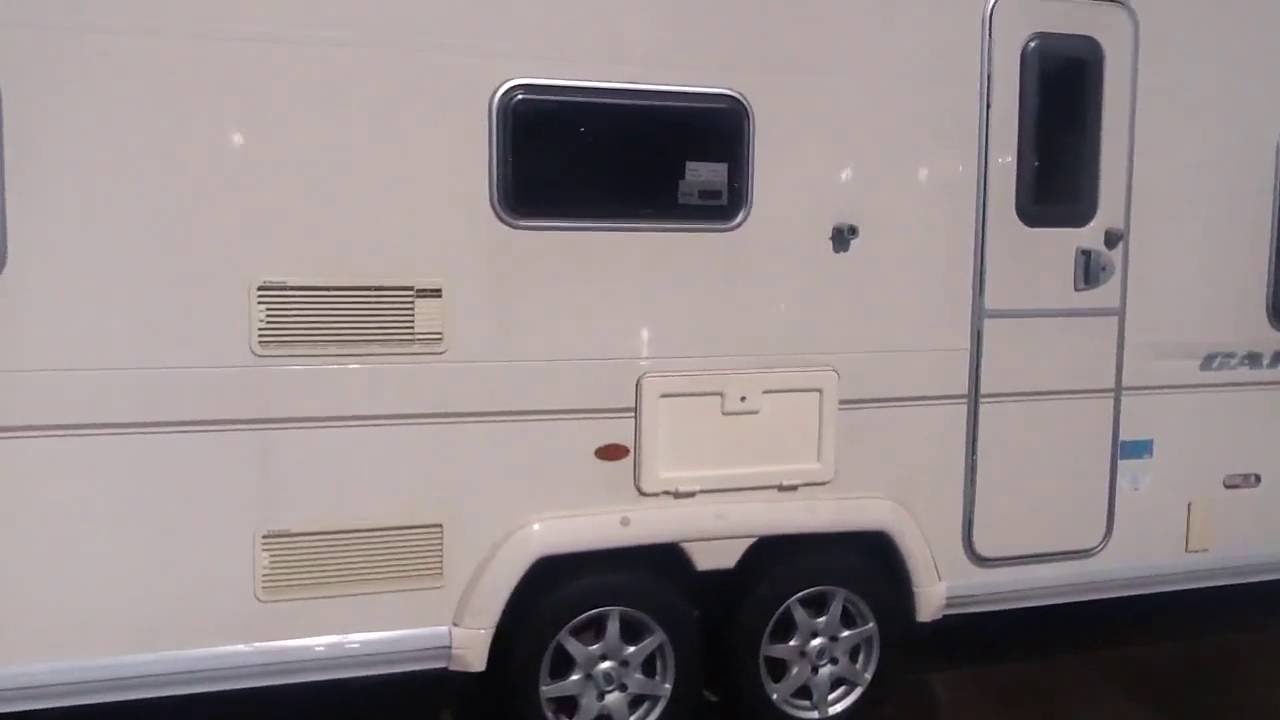 Bailey Senator Carolina touring caravan 6 berth fixed bunk bed rear ...