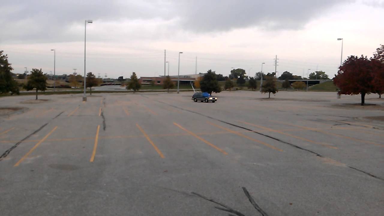 3rd person view car driving - YouTube