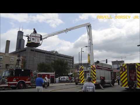 Chicago Fire Department: New Squad 1 & 1A Walkaround - YouTube