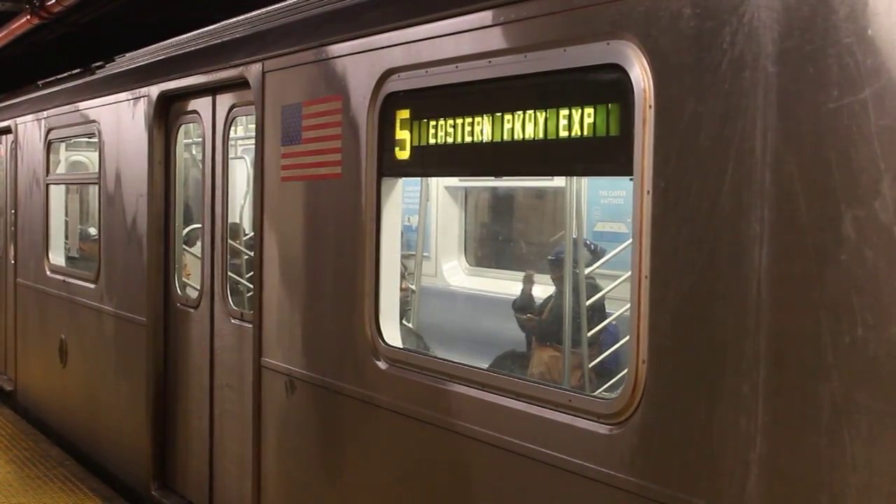 MTA New York City Subway Kawasaki R142A 5 Train leaves 149 Street - YouTube