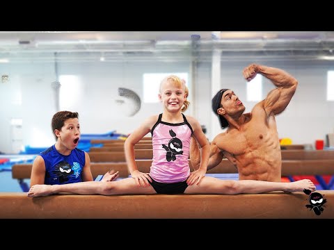 Ginasta vs Gigante parte 2! Um culturista gigante prova a ginástica de meninas! Ninja Kidz