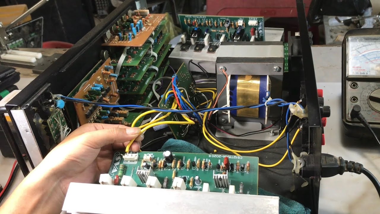 Repair broken power amplifier - YouTube