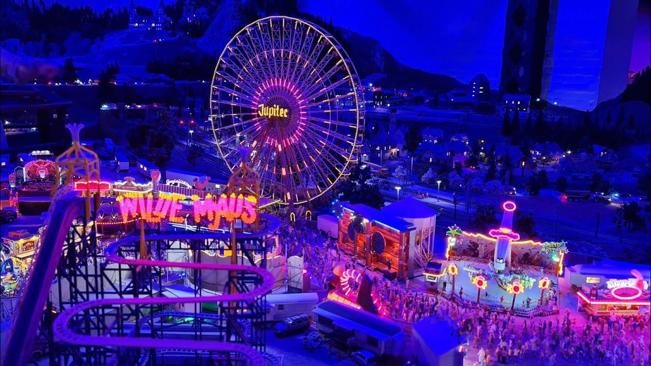 Germany's Biggest Little Fun Fair, Hamburg's actual Winter Wonderland ...