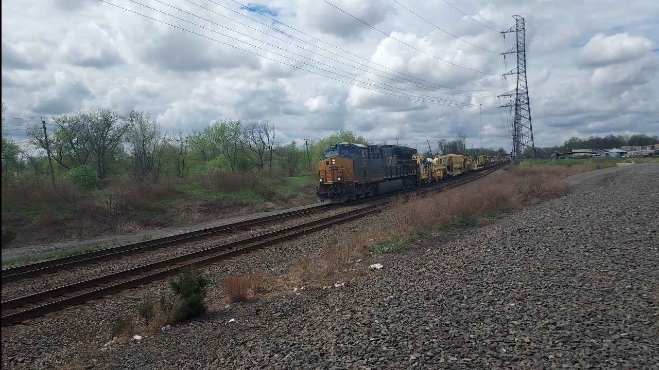CSX 3364 Et44ac leads M422 with equipment ( April 2023 ) - YouTube